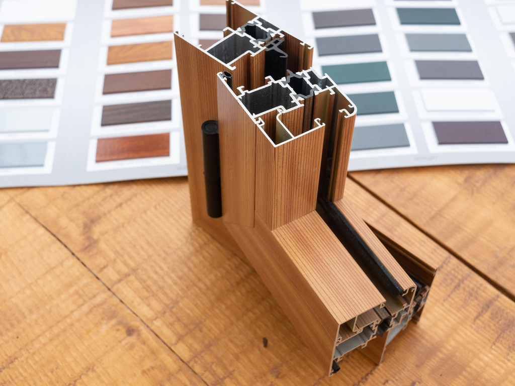 Châssis PVC ou aluminium pour une annexe